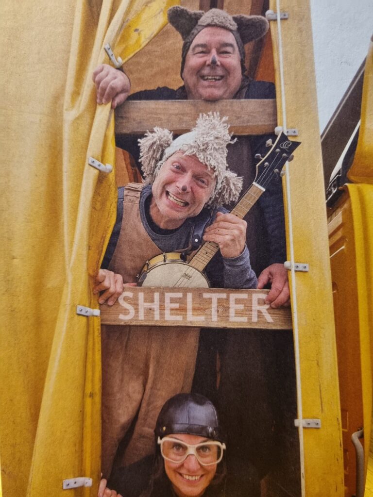 Shelter – Theater In Einem LKW Auf Dem Schulhof | Domgymnasium Fulda